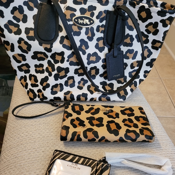 Coach | Bags | Coach Safari Set | Poshmark